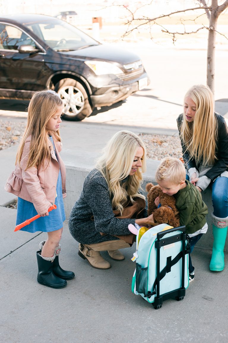 5 Kid Essentials for Holiday Travel - Kailee Wright