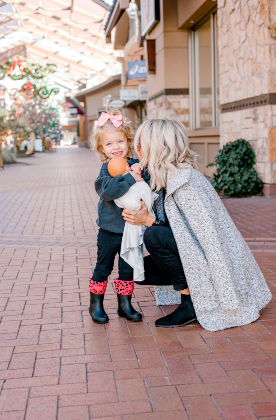 4 Reasons I Love an All Black Outfit - Kailee Wright